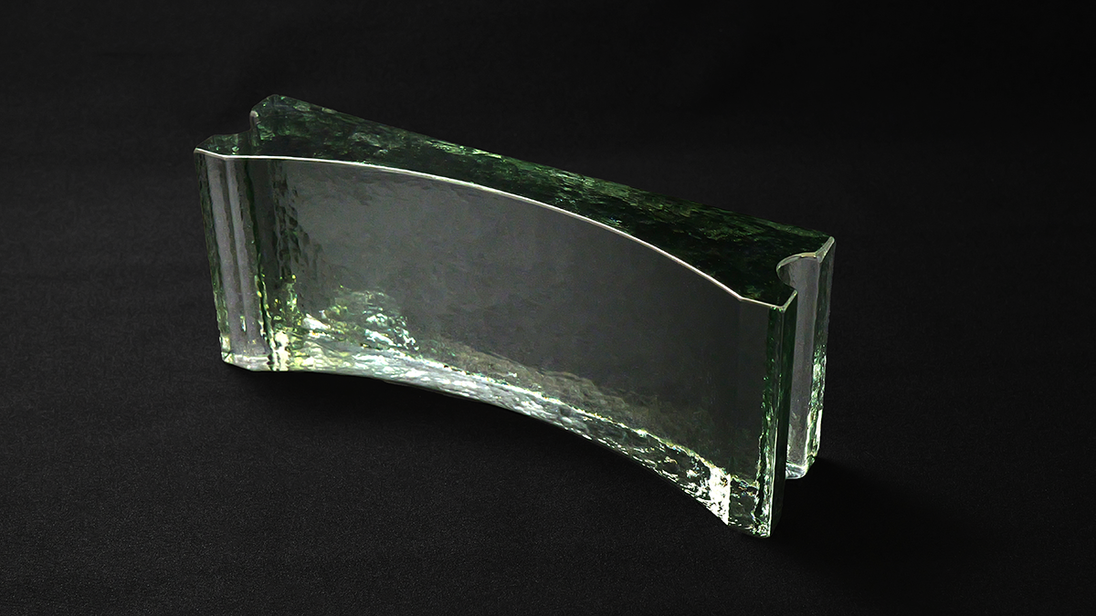 「STUDIO RELIGHT」ガラス職人の魂が宿る、至高の逸品 – 足立硝子｜ガラス工事.com